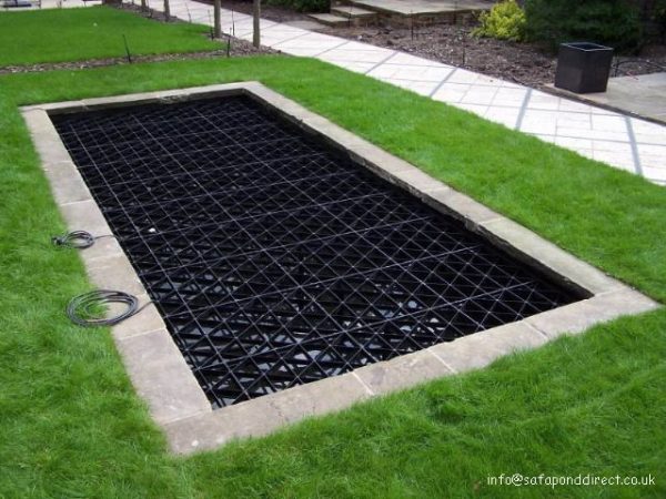 Pond Safety Grid | SafaDeck™ Child Safe Fish Pond Cover